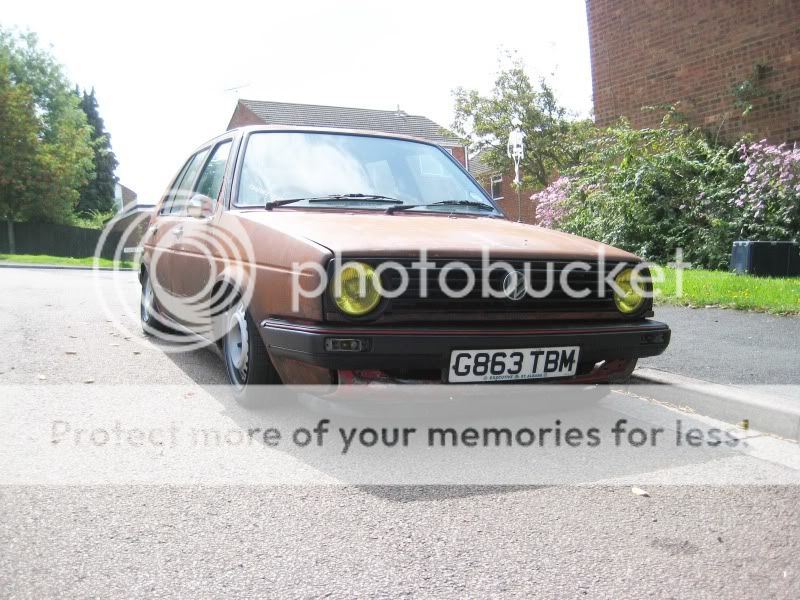 rusty mk2 golf driver, slammed £100 | Volkszone Forum