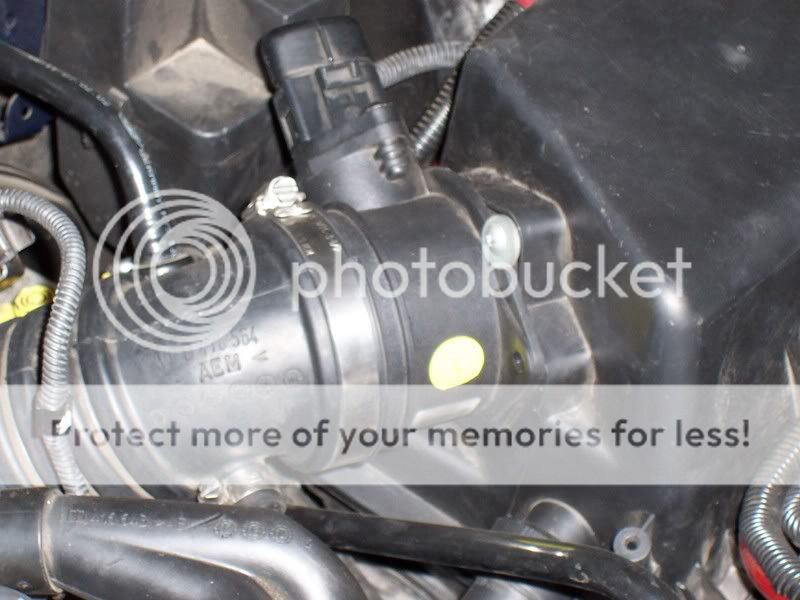 ppl with vr6 MAF on a 1.8T airbox still fit? | VW Vortex - Volkswagen Forum