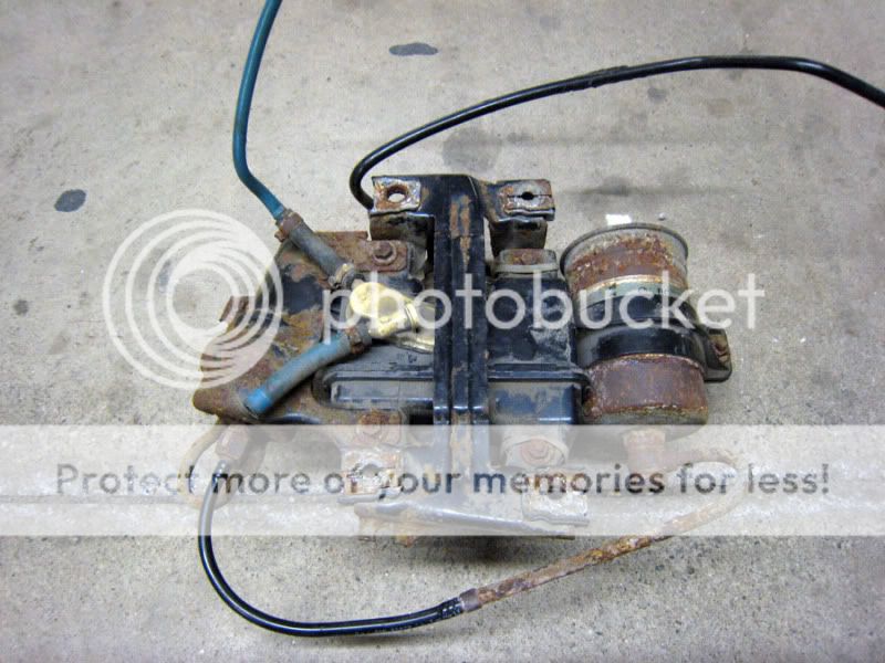 fuel pump box | VW Vortex - Volkswagen Forum